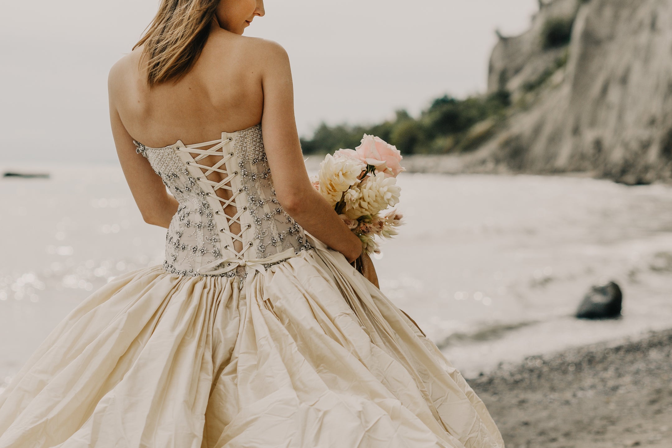 Contact – Aviola Jewelry